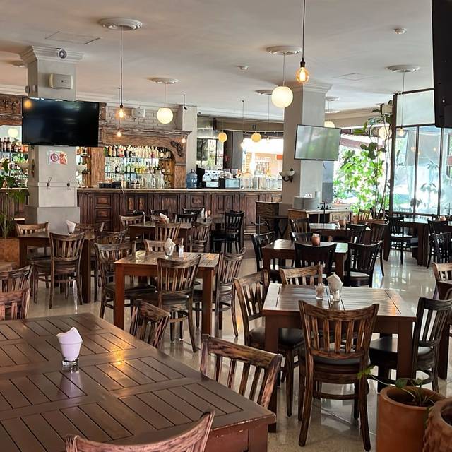 Restaurante Nicos - Roma - Ciudad de México, CDMX | OpenTable