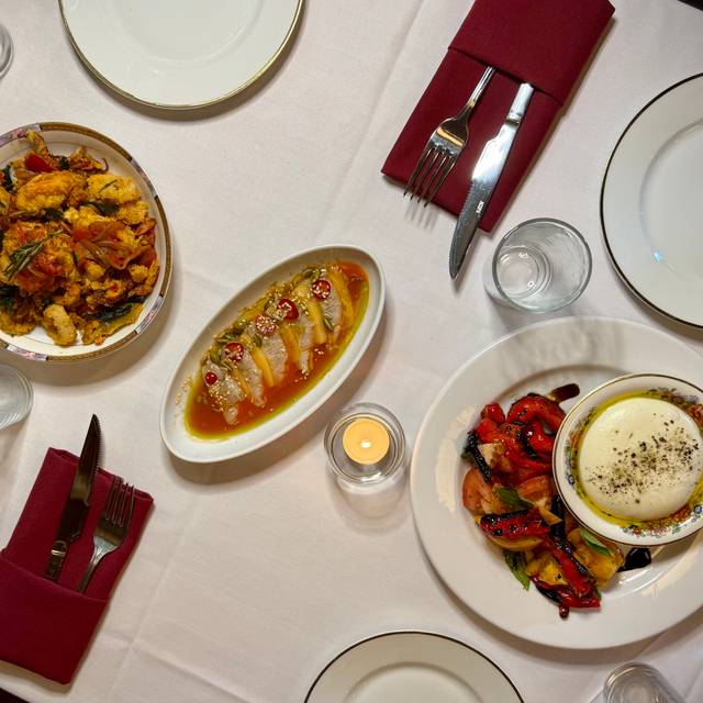 Dimo’s Italian Specialties Restaurant - Portland, OR | OpenTable