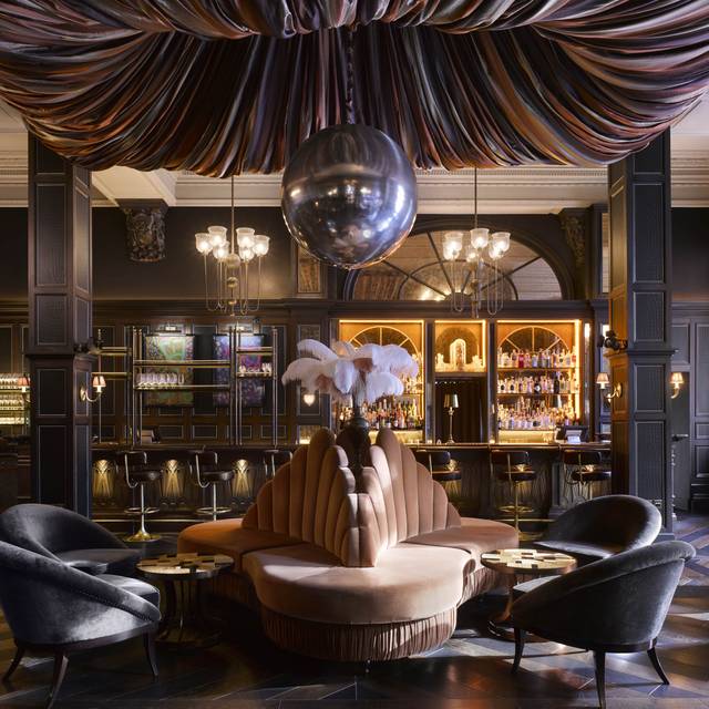 Fitz's Bar & Parlour - London, Greater London | OpenTable