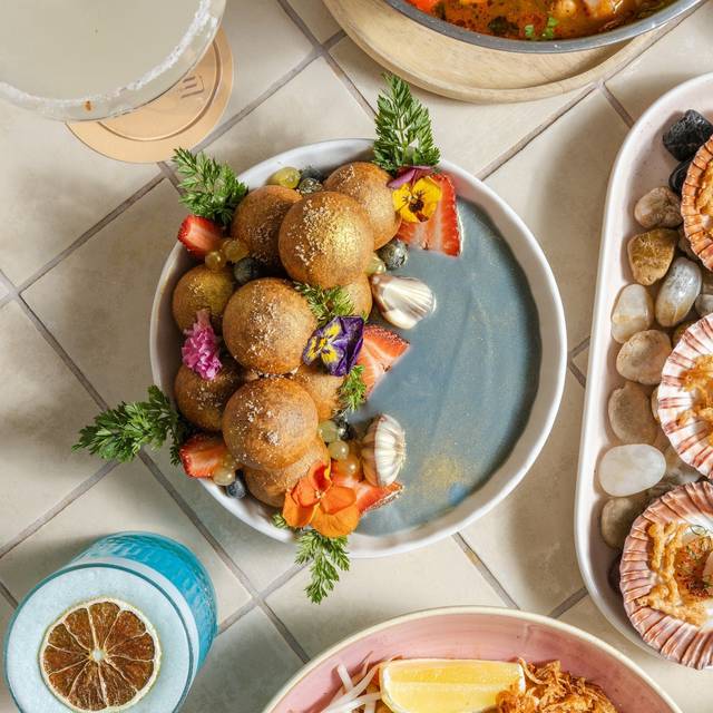 LIMLAY Thai Street Food & Bar Restaurant - Burleigh Heads, AU-QLD ...