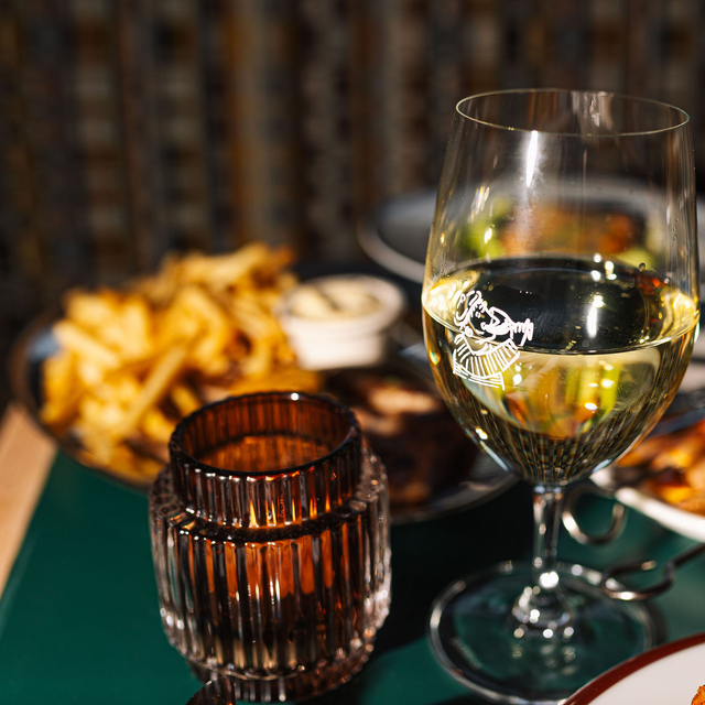 Les Incompetents Restaurant - St. Catharines, ON | OpenTable