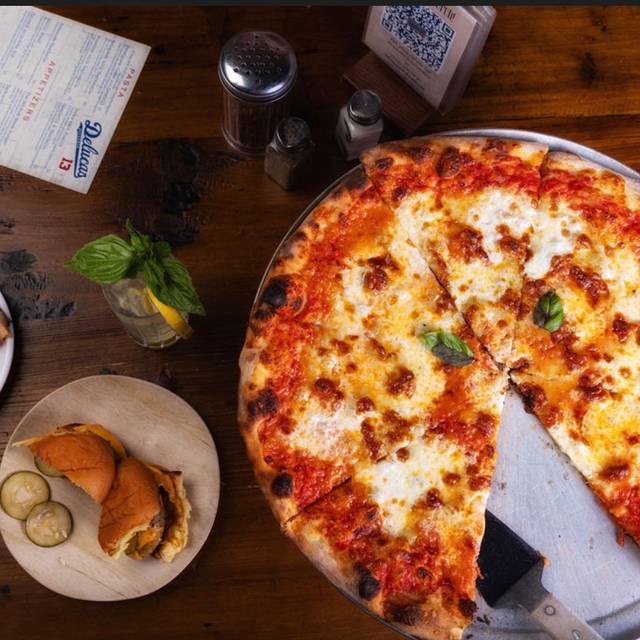 Deluca's Pizza - Little Rock Restaurant - Little Rock, AR | OpenTable