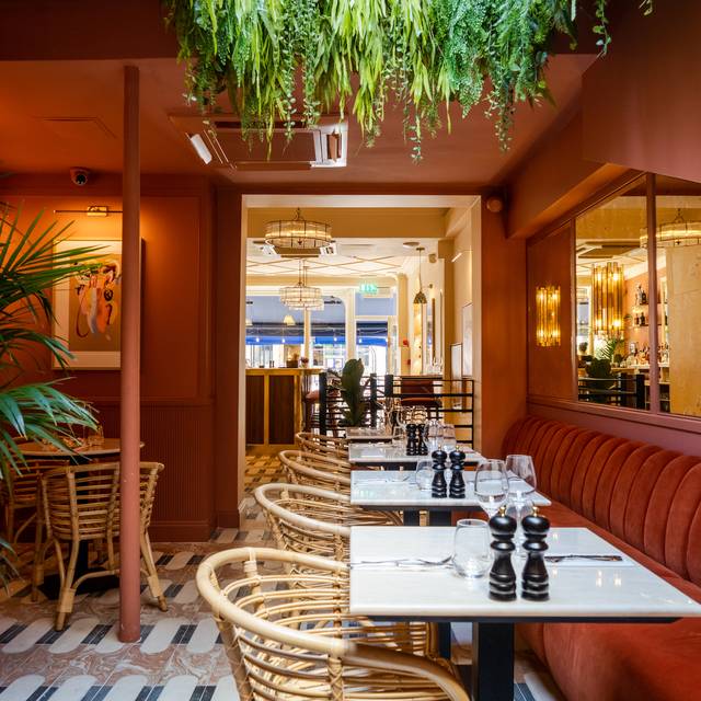 Mina's Restaurant - London, Greater London | OpenTable