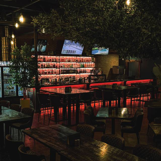 The Industry Social House Restaurant - Thunder Bay, ON | OpenTable
