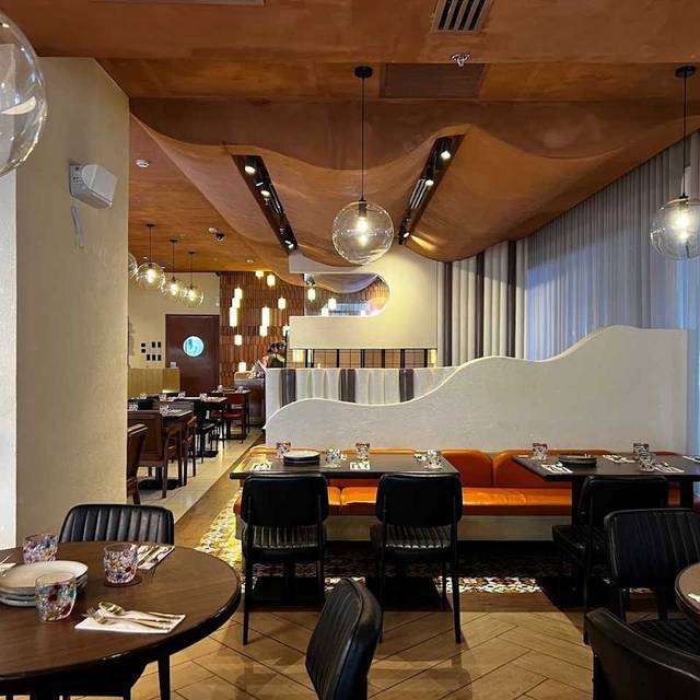 Krazy Garlik - Mall of Asia Restaurant - Pasay City, Metro Manila ...