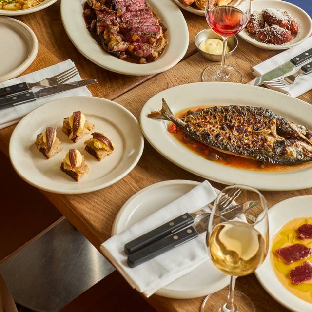 Elliot's - Borough Market Restaurant - London | OpenTable