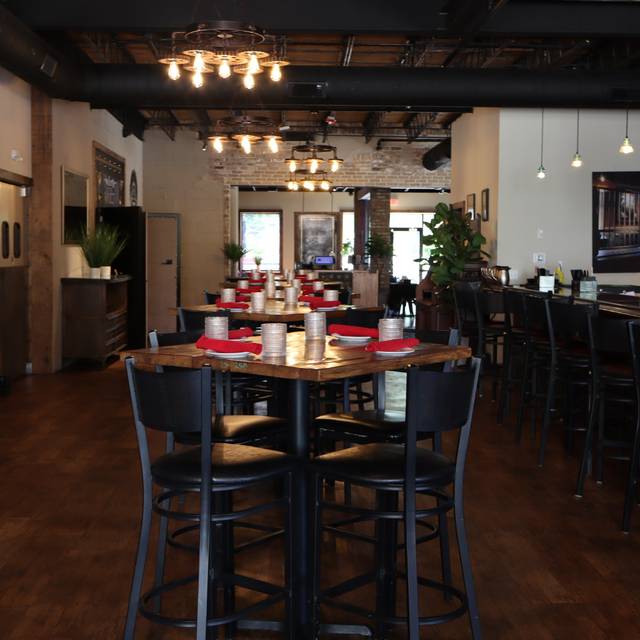 Vault 232 Restaurant - Lake Zurich, IL | OpenTable