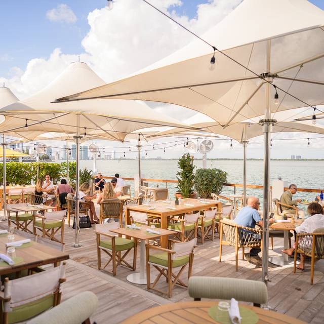 Lido Bayside Grill at The Standard Spa, Miami Beach Restaurant - Miami ...