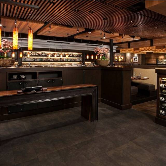 Paul Martin's American Grill - Rancho Cucamonga Restaurant - Rancho ...