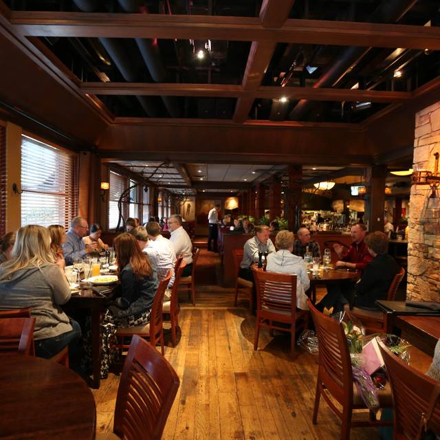 Redstone American Grill - Minnetonka Restaurant - Minnetonka, MN ...