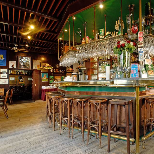 Xantener Eck Restaurant und Bierhaus Restaurant - Berlin, | OpenTable