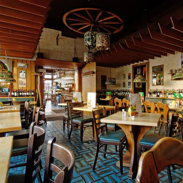 Xantener Eck Restaurant und Bierhaus Restaurant - Berlin, | OpenTable