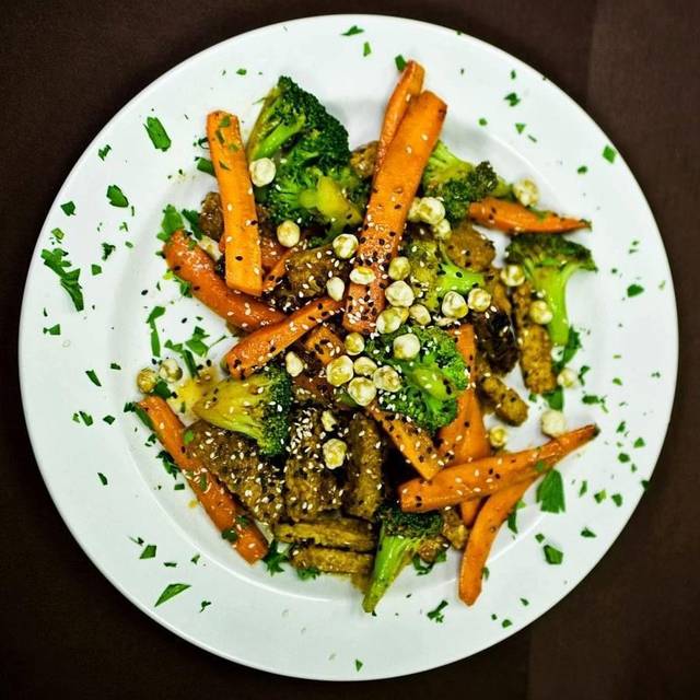 Tula Kitchen - Updated 2025, Fusion Restaurant in Bay Shore, NY