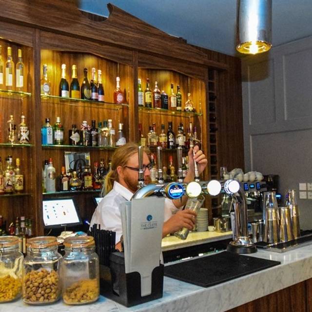 The Cliffe Restaurant @ The View Hotel - Folkestone, Kent | OpenTable