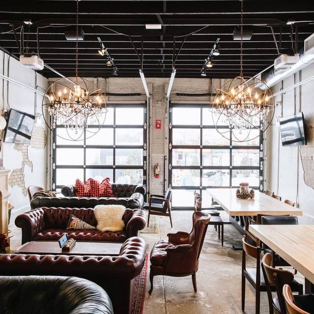 Park and Field Restaurant - Chicago, IL | OpenTable