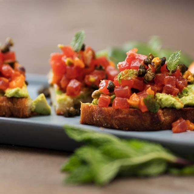 Stella Van Buren Restaurant - Milwaukee, WI | OpenTable