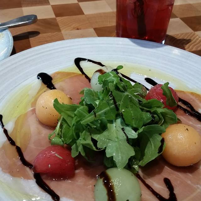 Osso & Kristalla Restaurant - Houston, TX | OpenTable