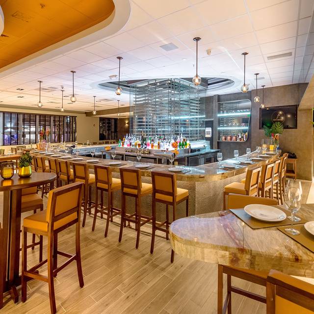 Coco Bambu Brazilian restaurant opens location on South Beach | Miami ...