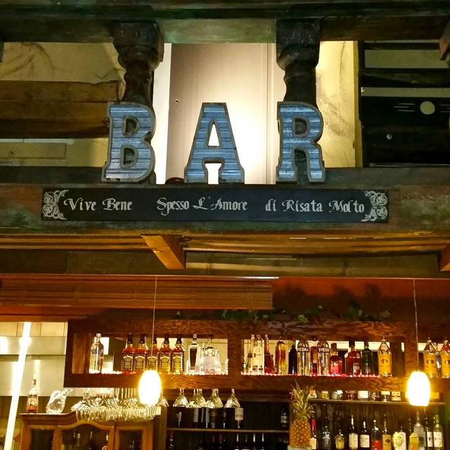 Pino's Italian Kitchen & Bar Restaurant - Castle Pines, CO | OpenTable