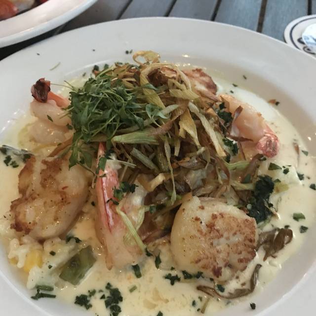 Shooters Waterfront Restaurant - Fort Lauderdale, FL | OpenTable