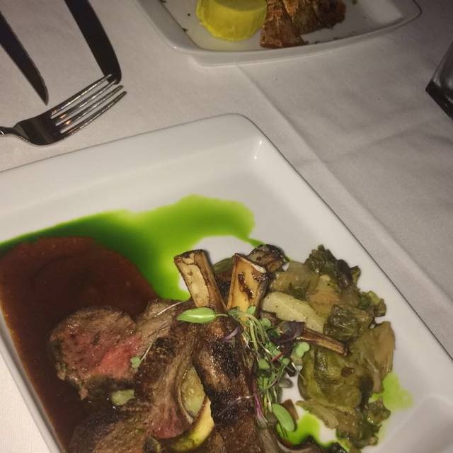 Dauphin's Restaurant - Mobile, AL | OpenTable