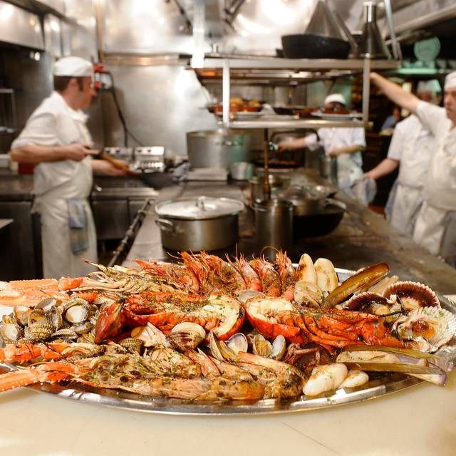 Los Caracoles Restaurant - Barcelona, Barcelona | OpenTable