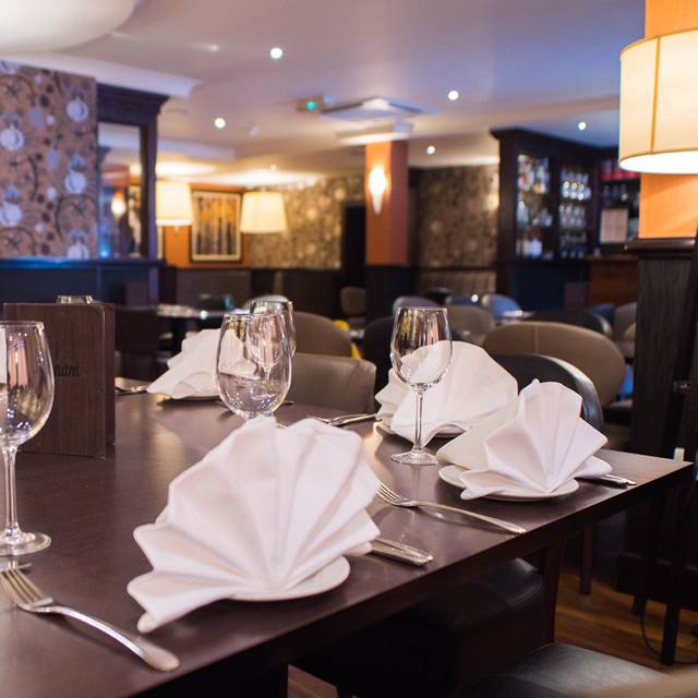 Sanam Tandoori Restaurant - Falkirk, Falkirk | OpenTable