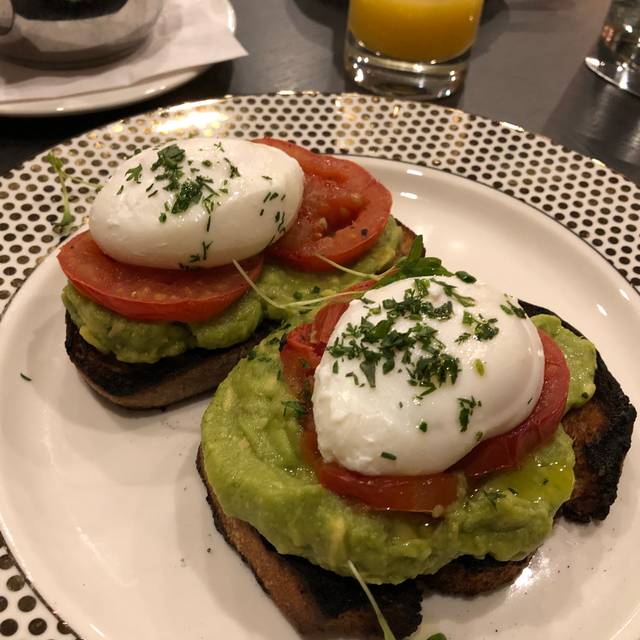 Bar George - Montréal, QC | OpenTable