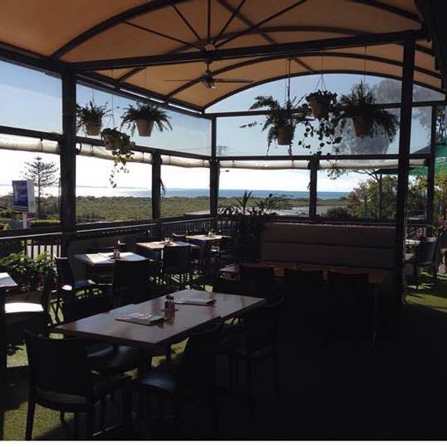 Hogan's Wellington Point Hotel - Wellington Point, AU-QLD | OpenTable