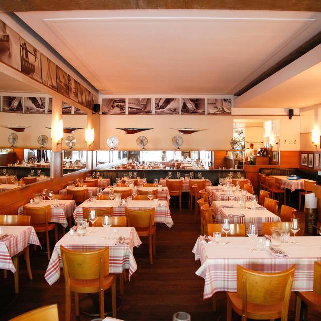 Buffet Kull Bar Restaurant - München, BY | OpenTable