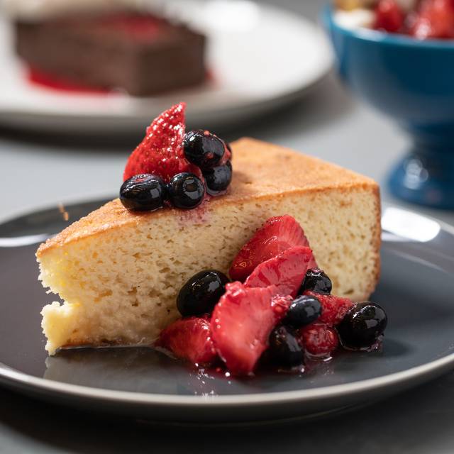 Dutch & Doc's Restaurant - Chicago, IL | OpenTable