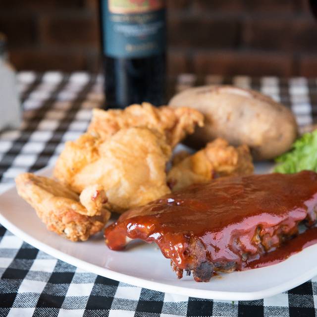 Zazzo's Pizza & Bar - Westmont Restaurant - Westmont, IL | OpenTable