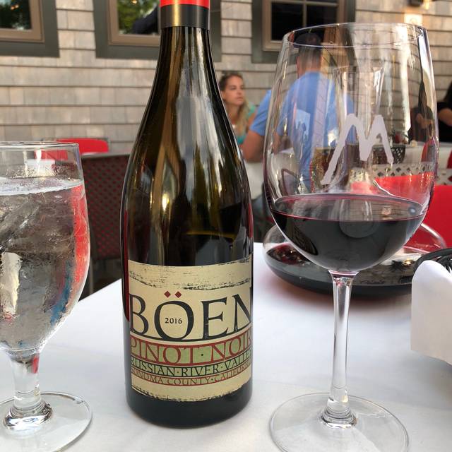 Mannino's Italian Kitchen & Lounge Restaurant - Commack, NY | OpenTable