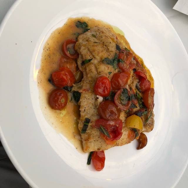 Mannino's Italian Kitchen & Lounge Restaurant - Commack, NY | OpenTable