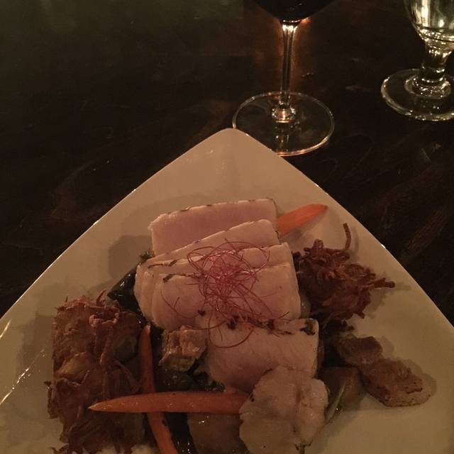 Boston Title & Abstract Restaurant - Tulsa, OK | OpenTable