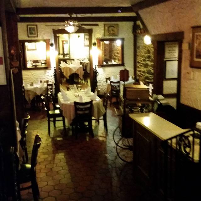 Il Porto Restaurant - Alexandria, VA | OpenTable