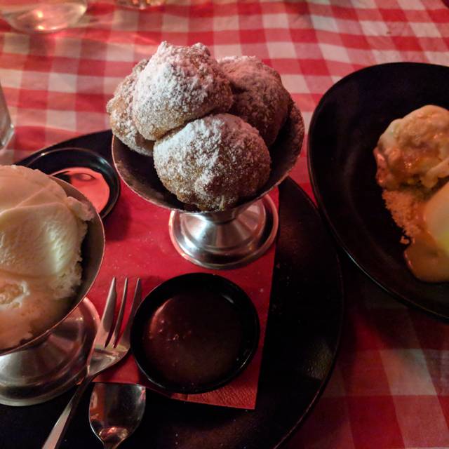 Elio's Osteria - Carina Heights, AU-QLD | OpenTable