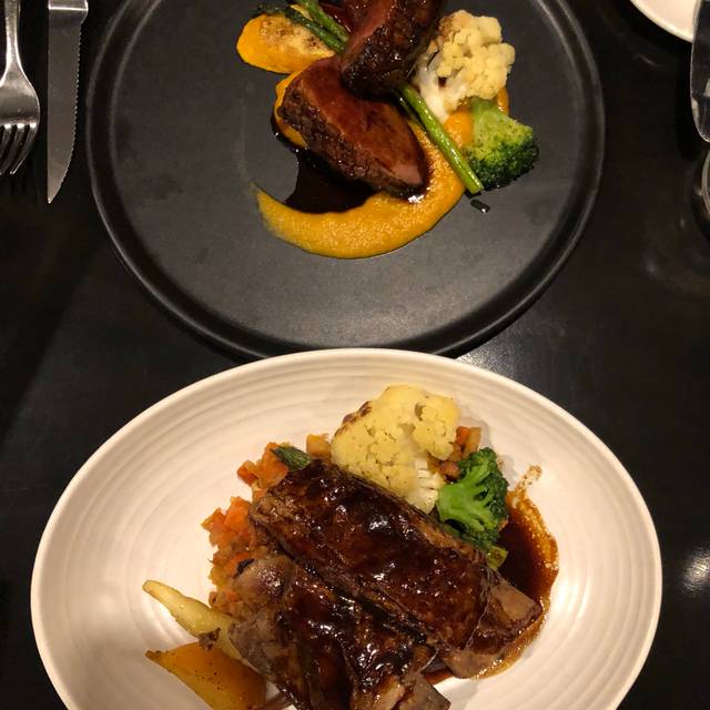 Maggie Oakes - Montréal, QC | OpenTable