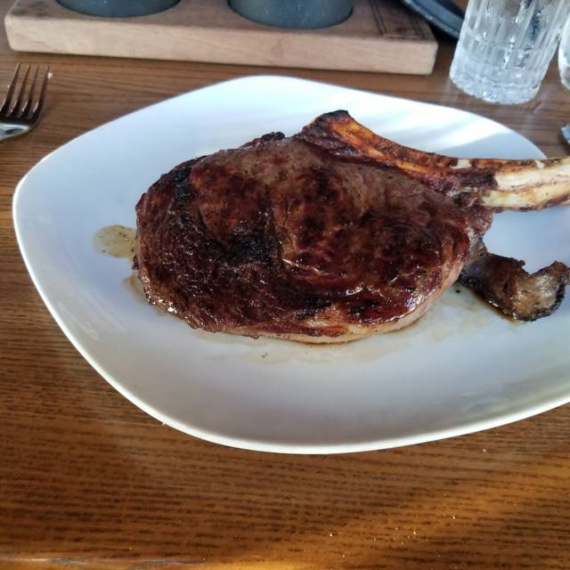 L.G. Smith's Steak & Chop House - Renaissance Aruba Restaurant ...