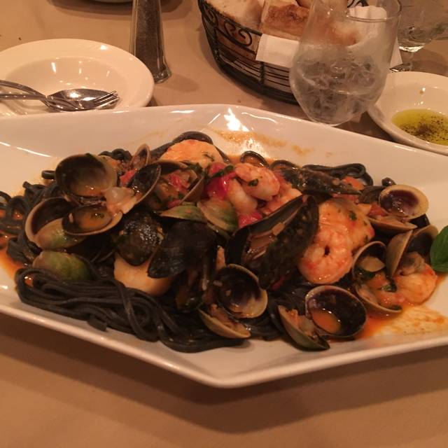 King Umberto Restaurant - Elmont, NY | OpenTable