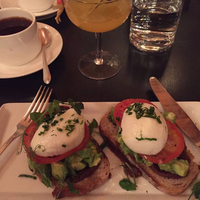 Bar George - Montréal, QC | OpenTable