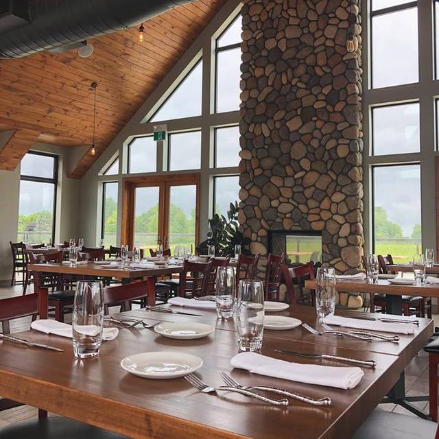 Bistro 42 @ North 42 Degrees Estate Winery Restaurant - Harrow, ON ...
