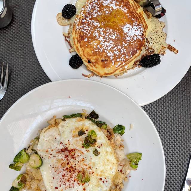 Beatrix - Streeterville Restaurant - Chicago, IL | OpenTable