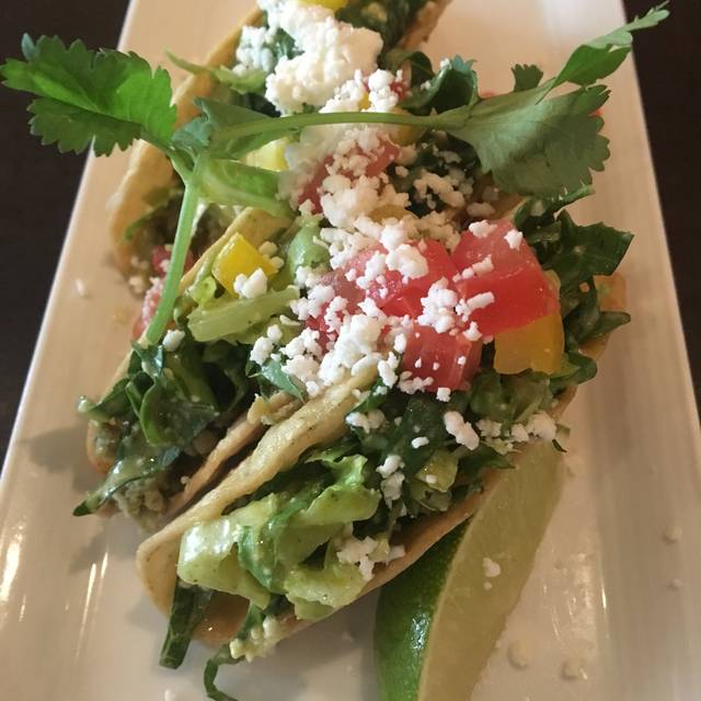 Bar Verde – Nordstrom at the Americana Restaurant - Glendale, CA ...