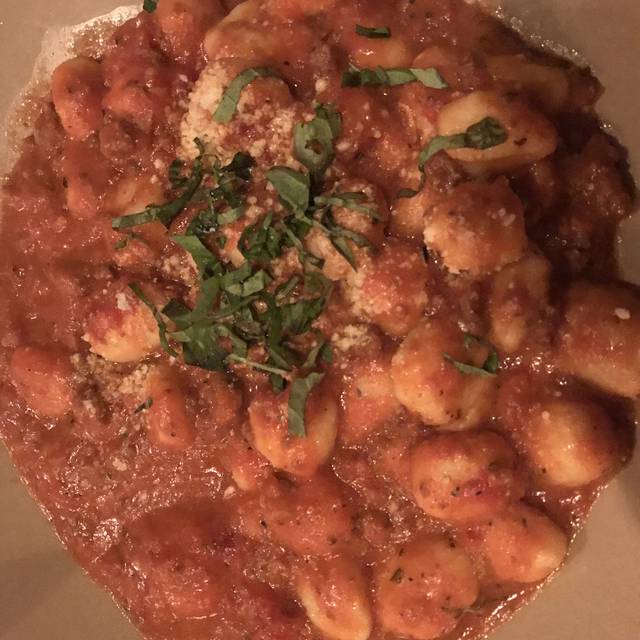 Charlie Gitto's 'On the Hill' Restaurant - St. Louis, MO | OpenTable