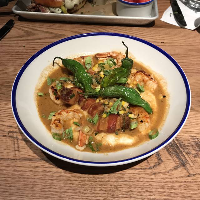 Noble Crust-Carrollwood Restaurant - Tampa, FL | OpenTable