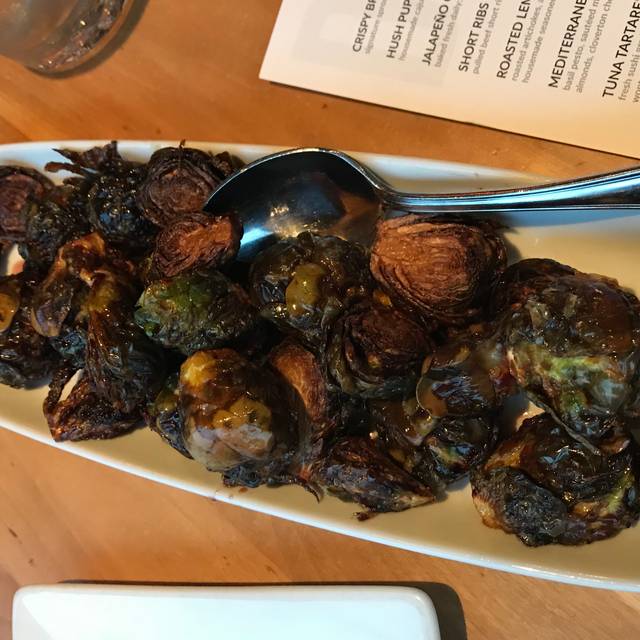 Hubbard Grille Restaurant - Columbus, OH | OpenTable