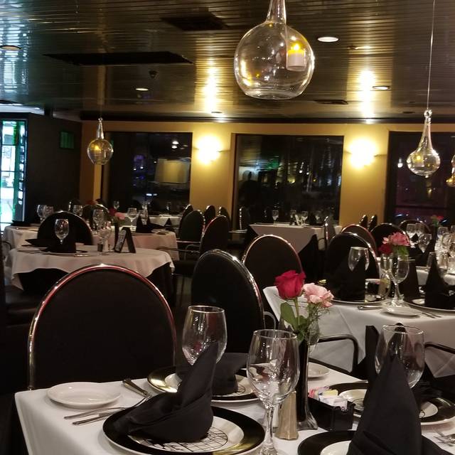 Avanti Restaurant - Phoenix, AZ | OpenTable