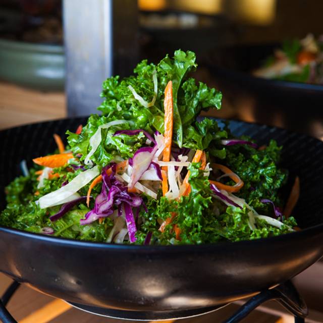 Waves Buffet Restaurant- voco Hotel Gold Coast - Surfers Paradise, AU ...