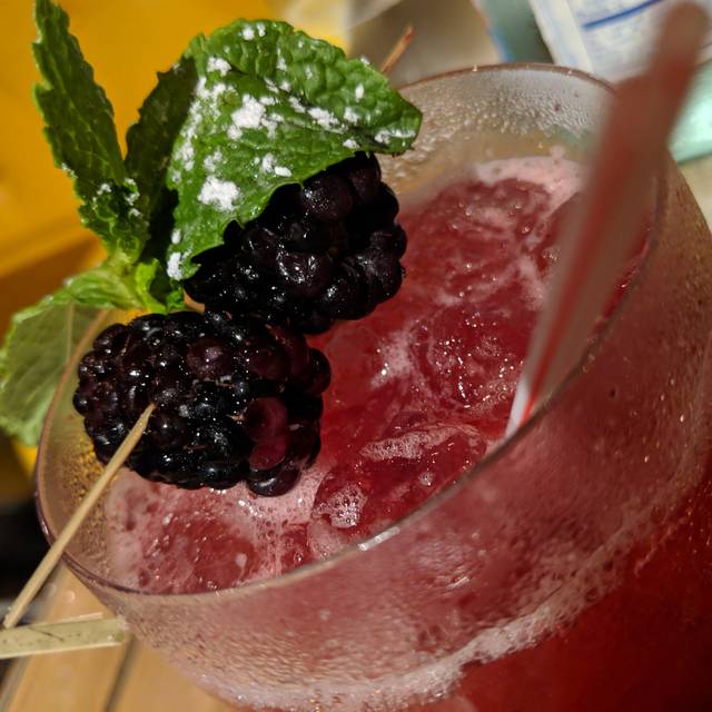 Nassau Travel Guide | Nassau Tourism - KAYAK